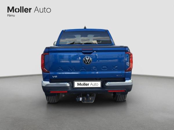 Zils Volkswagen Amarok 2024 Pērnava, ar dzinēja tilpumu 3.00 L un nobraukumu 99 tūkst. km par 47900 €, foto 4 vietnē AUTOMOTO.COM.LV