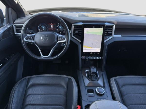 Zils Volkswagen Amarok 2024 Pērnava, ar dzinēja tilpumu 3.00 L un nobraukumu 40 tūkst. km par 51900 €, foto 7 vietnē AUTOMOTO.COM.LV