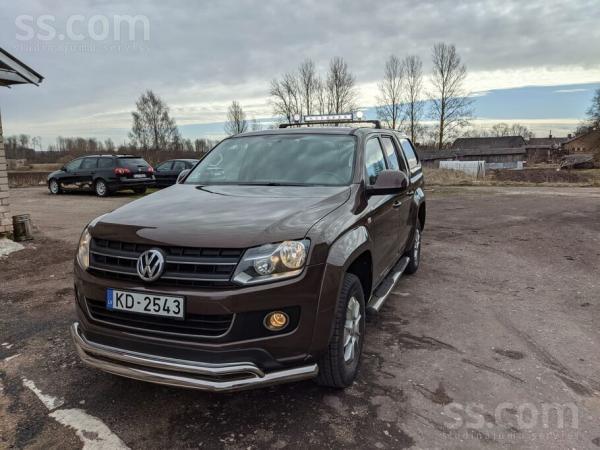 Brown Volkswagen Amarok 2012 in Jelgava, with an engine capacity of 2.00 L and mileage of 308 thousand km for 10000 €, photo 3 on AUTOMOTO.COM.LV