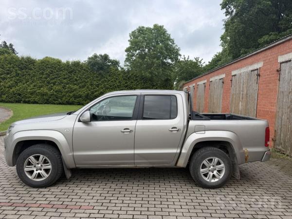 Brūns Volkswagen Amarok 2013 Liepāja, ar dzinēja tilpumu 2.00 L un nobraukumu 296 tūkst. km par 8500 €, foto 2 vietnē AUTOMOTO.COM.LV