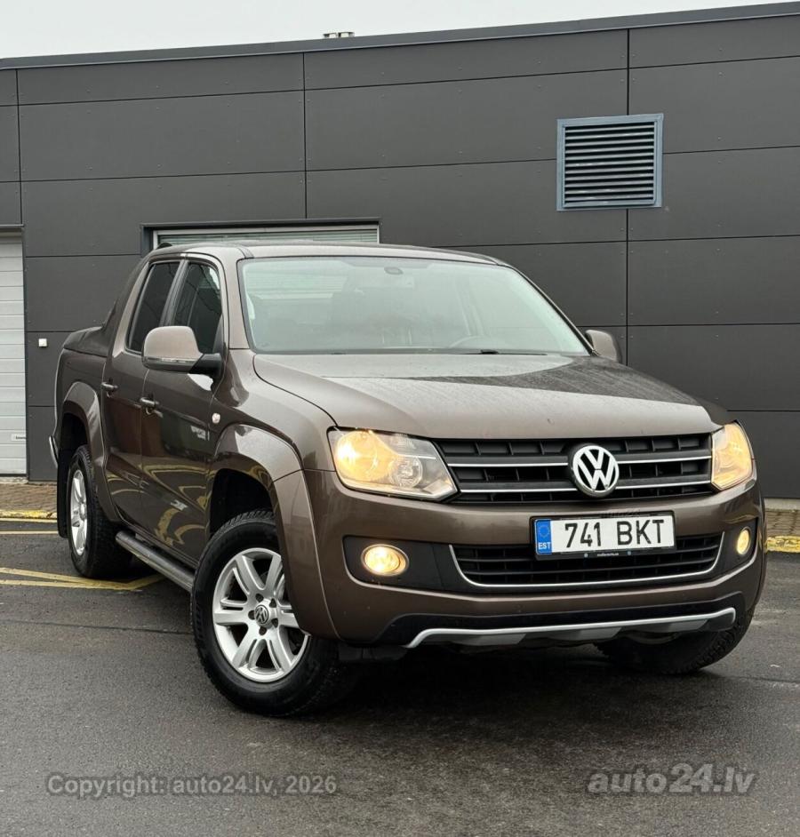 Brown Volkswagen Amarok 2014 in Tallinn, with an engine capacity of 2.00 L and mileage of 355 thousand km for 9999 €, photo 1 on AUTOMOTO.COM.LV