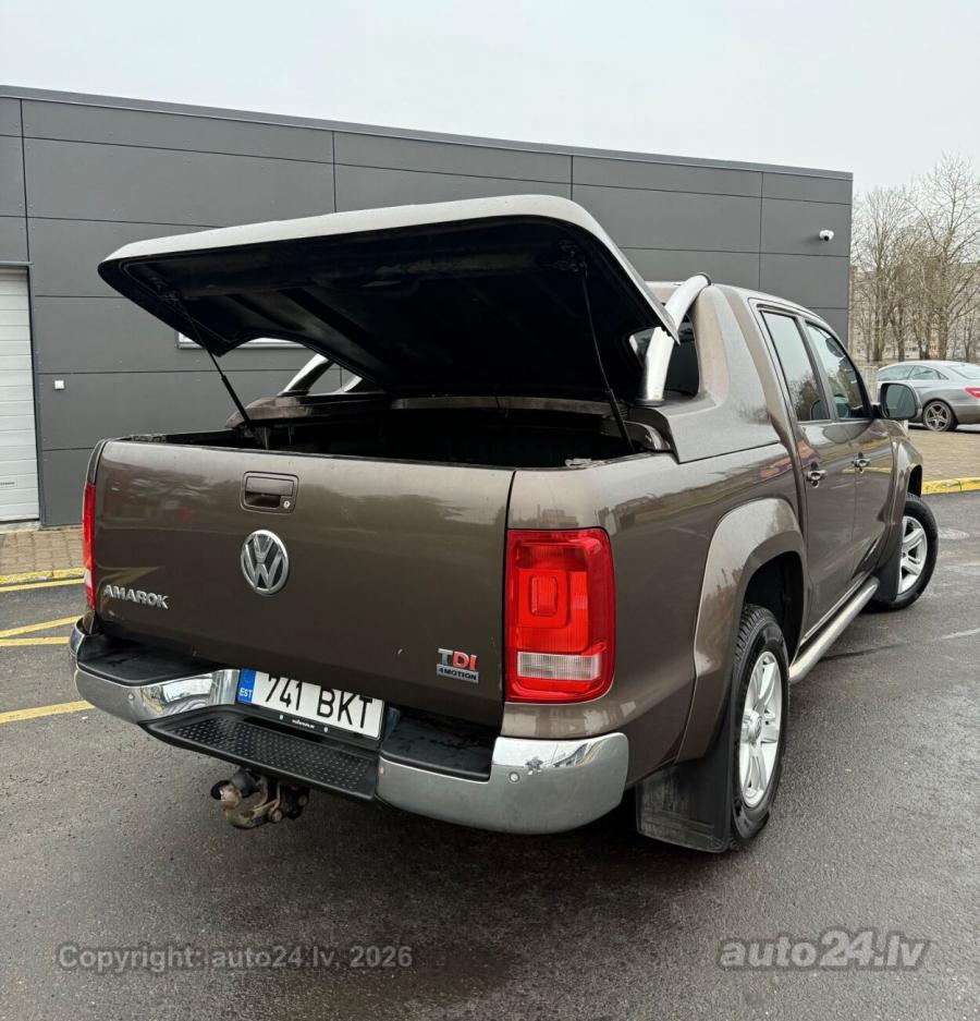 Brown Volkswagen Amarok 2014 in Tallinn, with an engine capacity of 2.00 L and mileage of 355 thousand km for 9999 €, photo 13 on AUTOMOTO.COM.LV