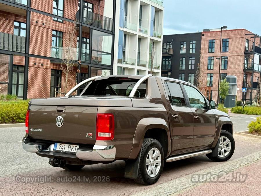 Brūns Volkswagen Amarok 2014 Tallina, ar dzinēja tilpumu 2.00 L un nobraukumu 355 tūkst. km par 12999 €, foto 17 vietnē AUTOMOTO.COM.LV