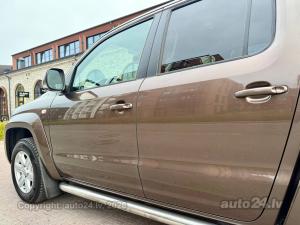 Brūns Volkswagen Amarok 2014 Tallina, ar dzinēja tilpumu 2.00 L un nobraukumu 355 tūkst. km par 12999 €, foto 19 vietnē AUTOMOTO.COM.LV