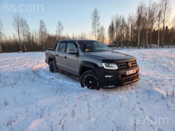 Brūns Volkswagen Amarok 2019 Jelgava, ar dzinēja tilpumu 3.00 L un nobraukumu 102 tūkst. km par 26500 €, foto 2 vietnē AUTOMOTO.COM.LV
