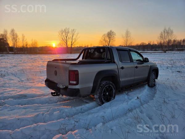 Brūns Volkswagen Amarok 2019 Jelgava, ar dzinēja tilpumu 3.00 L un nobraukumu 102 tūkst. km par 26500 €, foto 3 vietnē AUTOMOTO.COM.LV