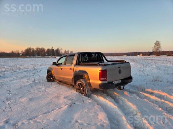 Brūns Volkswagen Amarok 2019 Jelgava, ar dzinēja tilpumu 3.00 L un nobraukumu 102 tūkst. km par 26500 €, foto 4 vietnē AUTOMOTO.COM.LV