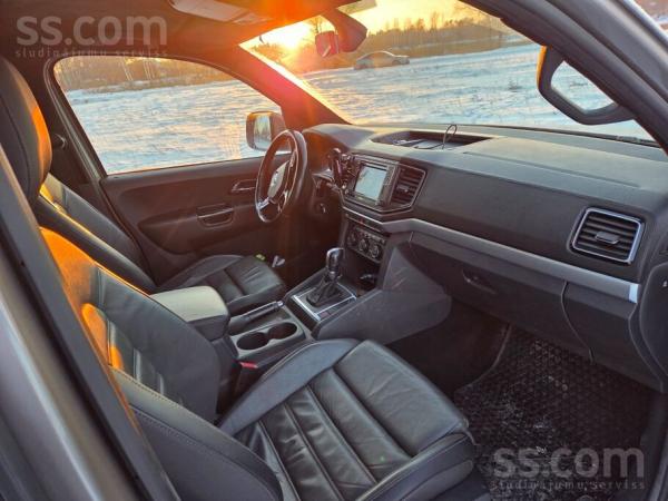 Brūns Volkswagen Amarok 2019 Jelgava, ar dzinēja tilpumu 3.00 L un nobraukumu 102 tūkst. km par 26500 €, foto 8 vietnē AUTOMOTO.COM.LV