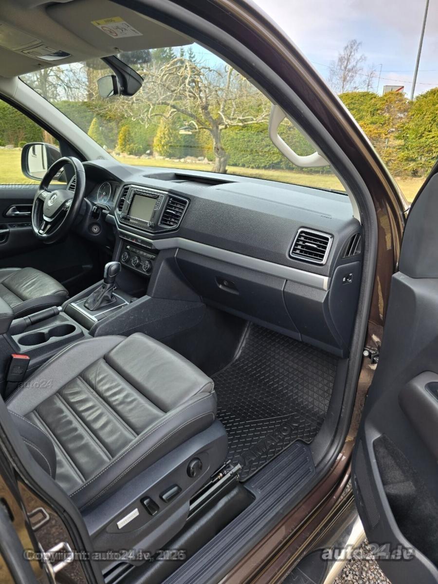 Brown Volkswagen Amarok 2020 in Tartu, with an engine capacity of 3.00 L and mileage of 215 thousand km for 27500 €, photo 7 on AUTOMOTO.COM.LV