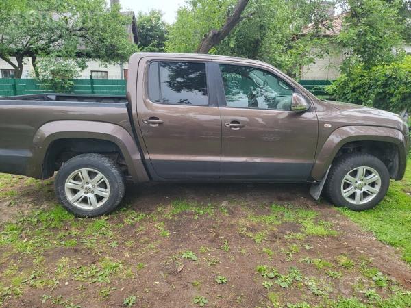 Brown Volkswagen Amarok 2010 in Riga, with an engine capacity of 2.00 L and mileage of 309 thousand km for 7300 €, photo 7 on AUTOMOTO.COM.LV