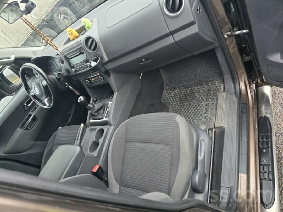 Brūns Volkswagen Amarok 2012 Bauska, ar dzinēja tilpumu 2.00 L un nobraukumu 350 tūkst. km par 13750 €, foto 11 vietnē AUTOMOTO.COM.LV