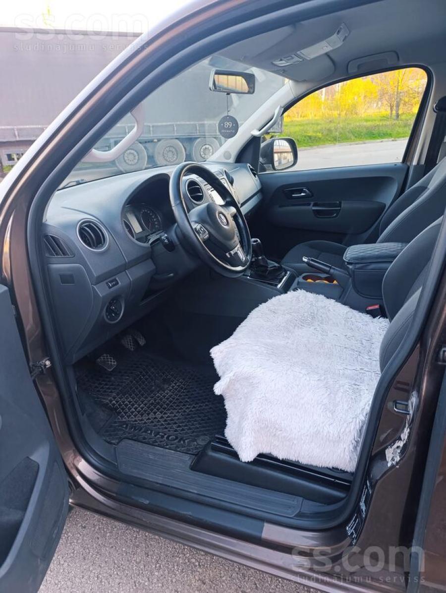 Brūns Volkswagen Amarok 2012 Rēzekne, ar dzinēja tilpumu 2.00 L un nobraukumu 456 tūkst. km par 6500 €, foto 9 vietnē AUTOMOTO.COM.LV