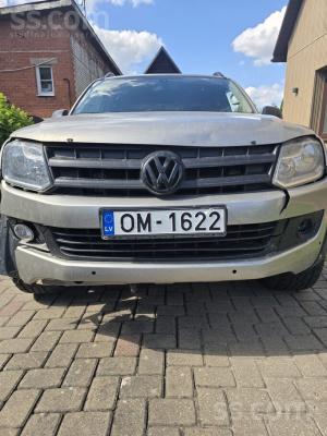 Brown Volkswagen Amarok 2013 in Cesis, with an engine capacity of 2.00 L and mileage of 210 thousand km for 7000 €, photo 7 on AUTOMOTO.COM.LV