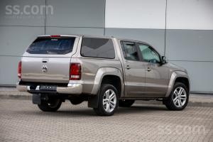 Brown Volkswagen Amarok 2019 in Riga, with an engine capacity of 3.00 L and mileage of 0 thousand km for 23700 €, photo 7 on AUTOMOTO.COM.LV