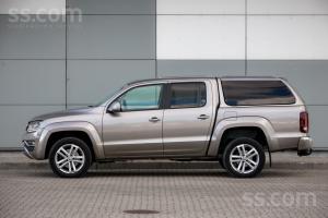 Brown Volkswagen Amarok 2019 in Riga, with an engine capacity of 3.00 L and mileage of 0 thousand km for 23700 €, photo 10 on AUTOMOTO.COM.LV