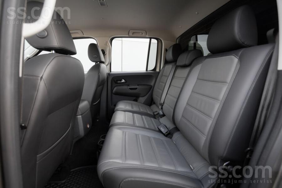 Brown Volkswagen Amarok 2019 in Riga, with an engine capacity of 3.00 L and mileage of 0 thousand km for 23700 €, photo 17 on AUTOMOTO.COM.LV