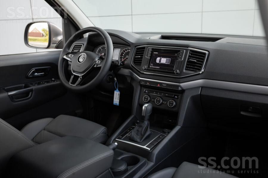 Brown Volkswagen Amarok 2019 in Riga, with an engine capacity of 3.00 L and mileage of 0 thousand km for 23700 €, photo 23 on AUTOMOTO.COM.LV