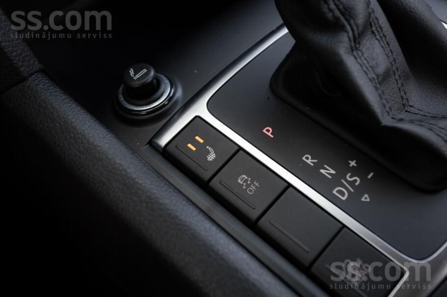 Brown Volkswagen Amarok 2019 in Riga, with an engine capacity of 3.00 L and mileage of 0 thousand km for 23700 €, photo 24 on AUTOMOTO.COM.LV