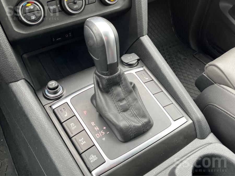 Brūns Volkswagen Amarok 2020 Rīga, ar dzinēja tilpumu 3.00 L un nobraukumu 204 tūkst. km par 27990 €, foto 15 vietnē AUTOMOTO.COM.LV