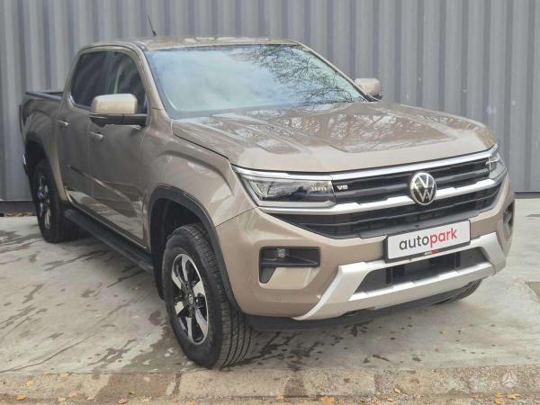 Brūns Volkswagen Amarok 2024 Viļņa, ar dzinēja tilpumu 2.99 L un nobraukumu 9 tūkst. km par 43900 €, foto 2 vietnē AUTOMOTO.COM.LV