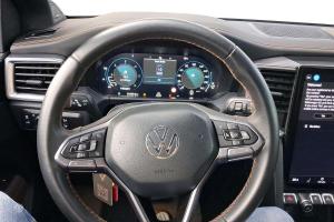 Brown Volkswagen Amarok 2024 in Klaipeda, with an engine capacity of 2.99 L and mileage of 24 thousand km for 57000 €, photo 11 on AUTOMOTO.COM.LV
