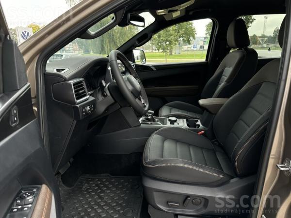 Brown Volkswagen Amarok 2026 in Valmiera, with an engine capacity of 3.00 L and mileage of 14 thousand km for 54560 €, photo 7 on AUTOMOTO.COM.LV
