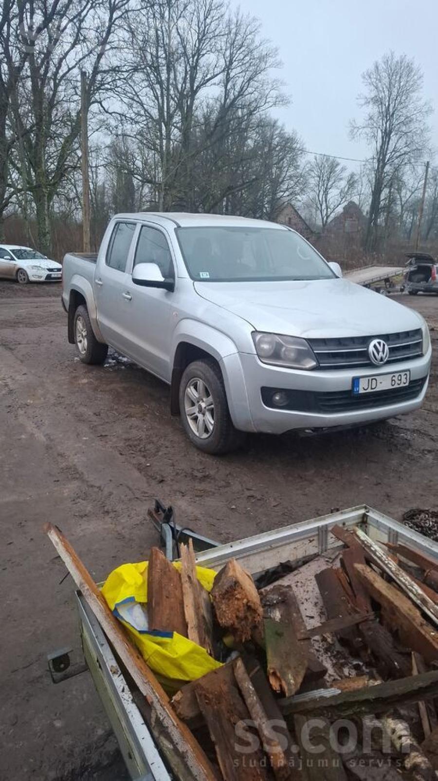 Volkswagen Amarok 2012 in Madona, with an engine capacity of 2.00 L and mileage of 500 thousand km for 4250 €, photo 1 on AUTOMOTO.COM.LV