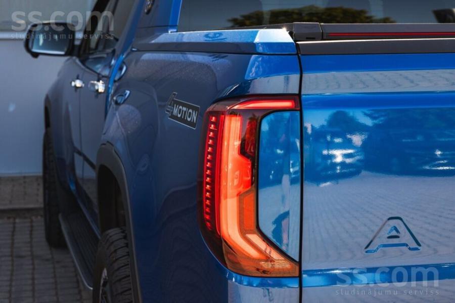 Volkswagen Amarok 2025 Ventspils, ar dzinēja tilpumu 3.00 L un nobraukumu 18 tūkst. km par 54500 €, foto 14 vietnē AUTOMOTO.COM.LV