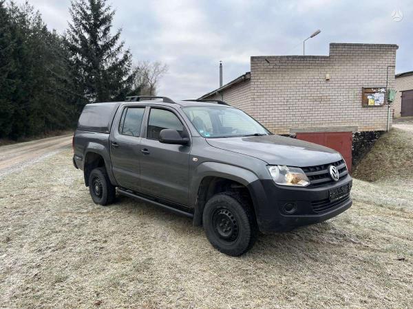 Pelēks Volkswagen Amarok 2011 Utena, ar dzinēja tilpumu 2.00 L un nobraukumu 183 tūkst. km par 8750 €, foto 3 vietnē AUTOMOTO.COM.LV