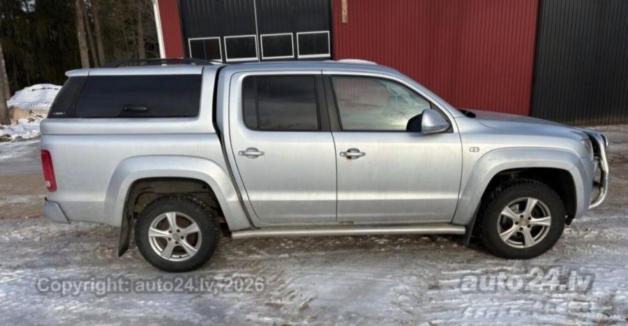 Pelēks Volkswagen Amarok 2011 Tallina, ar dzinēja tilpumu 2.00 L un nobraukumu 255 tūkst. km par 15800 €, foto 4 vietnē AUTOMOTO.COM.LV