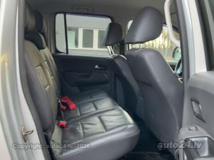 Pelēks Volkswagen Amarok 2011 Tallina, ar dzinēja tilpumu 2.00 L un nobraukumu 306 tūkst. km par 9900 €, foto 4 vietnē AUTOMOTO.COM.LV