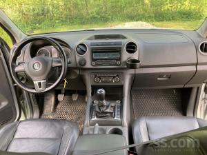 Pelēks Volkswagen Amarok 2011 Ogre, ar dzinēja tilpumu 2.00 L un nobraukumu 258 tūkst. km par 10770 €, foto 13 vietnē AUTOMOTO.COM.LV