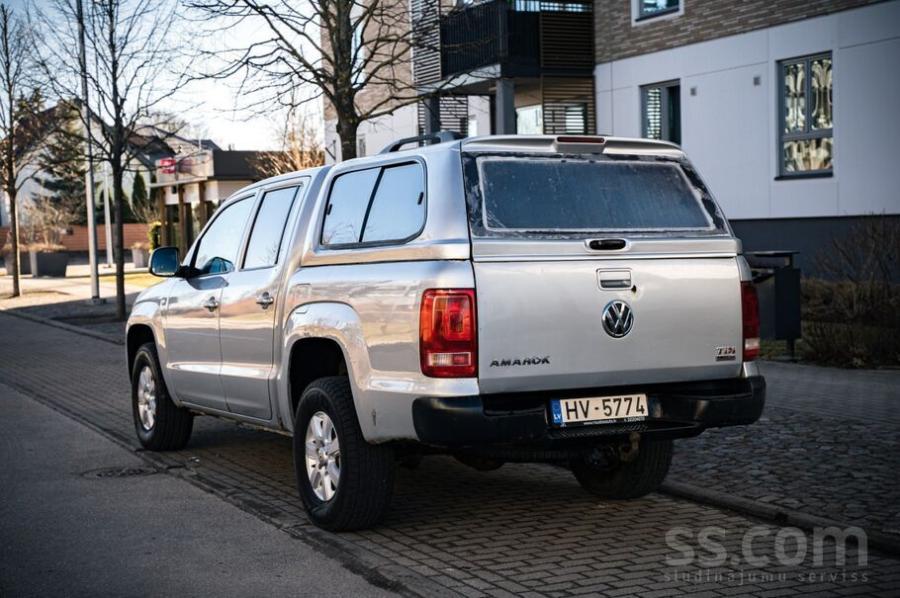 Pelēks Volkswagen Amarok 2012 Rīga, ar dzinēja tilpumu 2.00 L un nobraukumu 0 tūkst. km par 6990 €, foto 7 vietnē AUTOMOTO.COM.LV