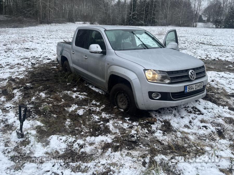 Grey Volkswagen Amarok 2013 in Tartu, with an engine capacity of 2.00 L and mileage of 257 thousand km for 9500 €, photo 3 on AUTOMOTO.COM.LV