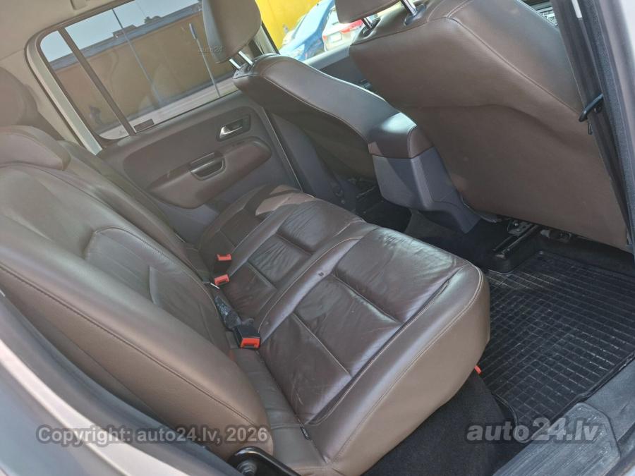 Grey Volkswagen Amarok 2013 in Rakvere, with an engine capacity of 2.00 L and mileage of 357 thousand km for 14000 €, photo 13 on AUTOMOTO.COM.LV