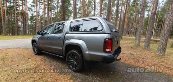 Grey Volkswagen Amarok 2015 in Voru, with an engine capacity of 2.00 L and mileage of 272 thousand km for 14000 €, photo 3 on AUTOMOTO.COM.LV