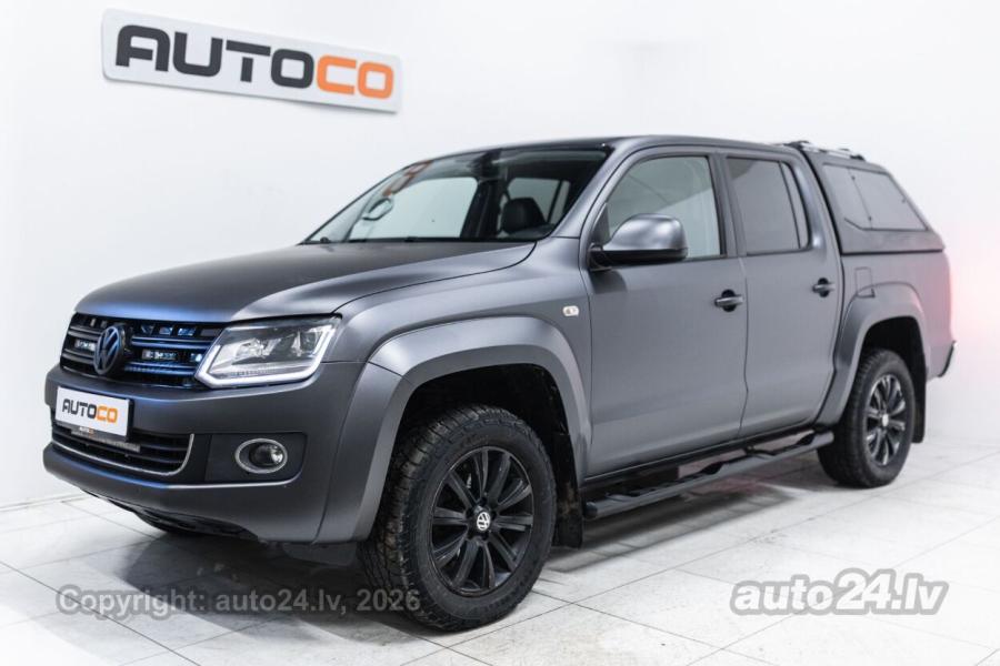 Pelēks Volkswagen Amarok 2015 Tallina, ar dzinēja tilpumu 2.00 L un nobraukumu 224 tūkst. km par 13999 €, foto 1 vietnē AUTOMOTO.COM.LV