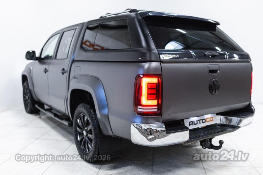 Pelēks Volkswagen Amarok 2015 Tallina, ar dzinēja tilpumu 2.00 L un nobraukumu 224 tūkst. km par 13999 €, foto 5 vietnē AUTOMOTO.COM.LV