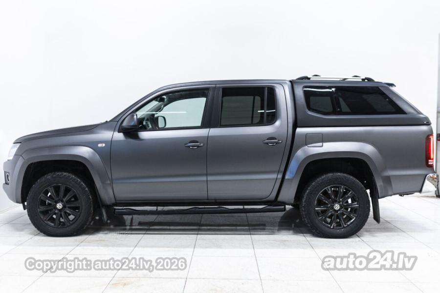 Pelēks Volkswagen Amarok 2015 Tallina, ar dzinēja tilpumu 2.00 L un nobraukumu 224 tūkst. km par 13999 €, foto 2 vietnē AUTOMOTO.COM.LV