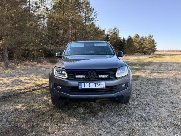 Grey Volkswagen Amarok 2015 in Rapla, with an engine capacity of 2.00 L and mileage of 279 thousand km for 12500 €, photo 3 on AUTOMOTO.COM.LV
