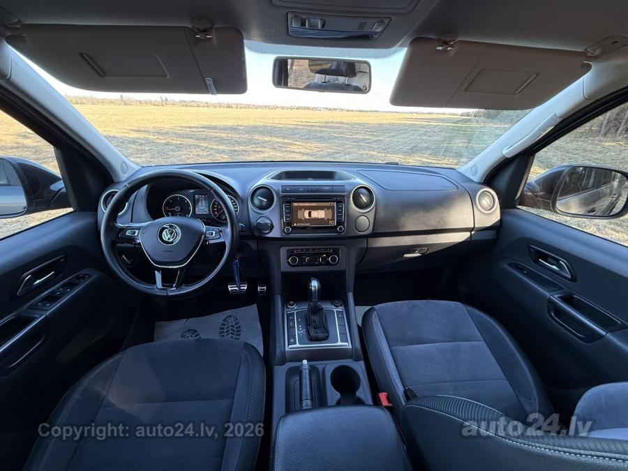 Grey Volkswagen Amarok 2015 in Rapla, with an engine capacity of 2.00 L and mileage of 279 thousand km for 12500 €, photo 10 on AUTOMOTO.COM.LV