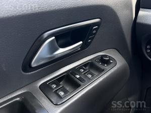 Pelēks Volkswagen Amarok 2015 Limbaži, ar dzinēja tilpumu 2.00 L un nobraukumu 357 tūkst. km par 13550 €, foto 21 vietnē AUTOMOTO.COM.LV