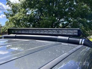 Pelēks Volkswagen Amarok 2015 Limbaži, ar dzinēja tilpumu 2.00 L un nobraukumu 357 tūkst. km par 13550 €, foto 22 vietnē AUTOMOTO.COM.LV