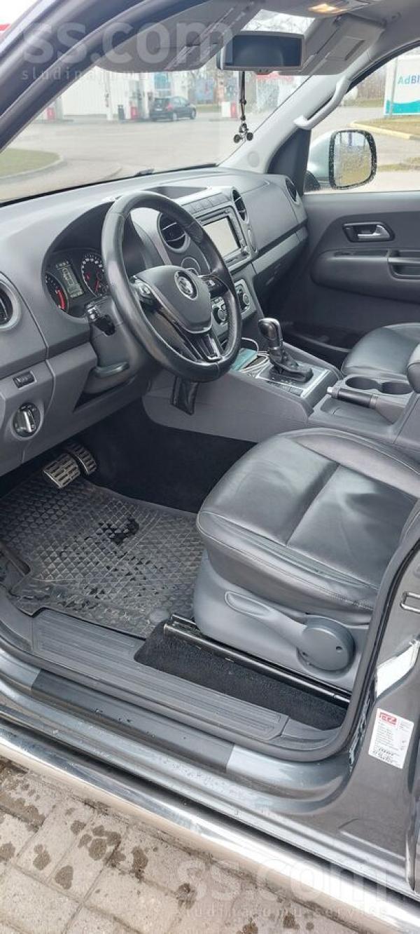 Pelēks Volkswagen Amarok 2015 Kuldīga, ar dzinēja tilpumu 2.00 L un nobraukumu 225 tūkst. km par 14900 €, foto 9 vietnē AUTOMOTO.COM.LV