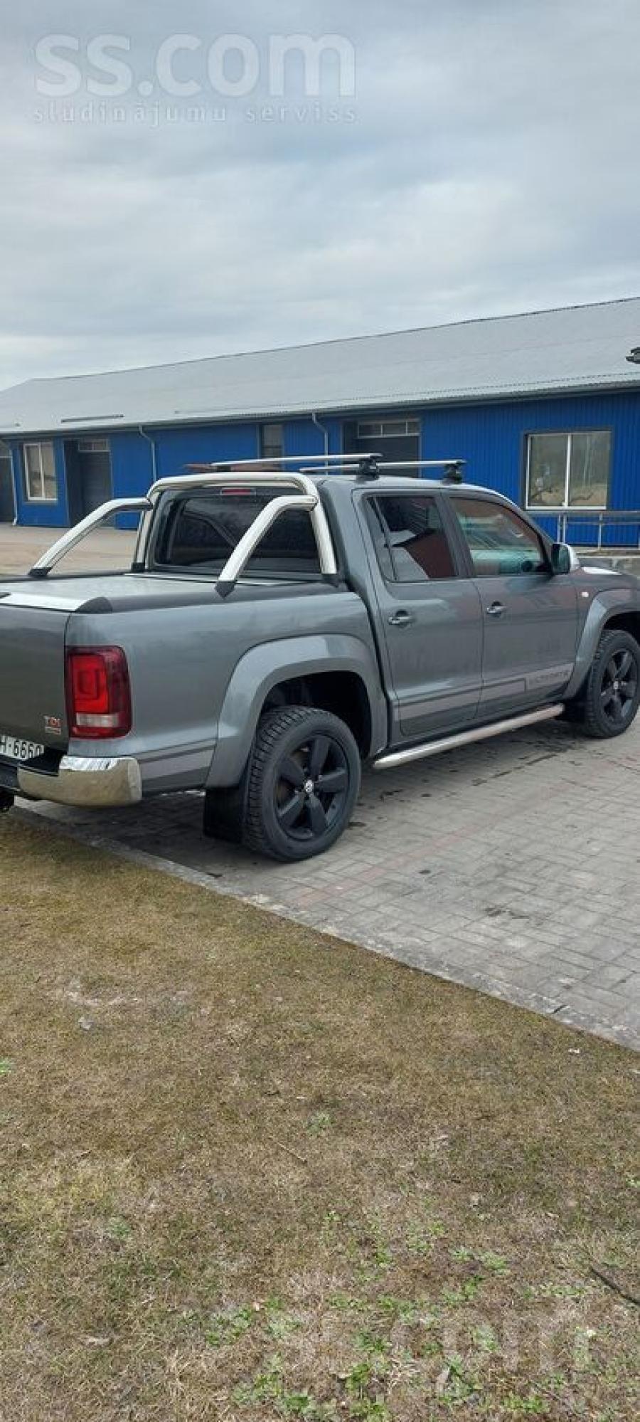 Pelēks Volkswagen Amarok 2015 Kuldīga, ar dzinēja tilpumu 2.00 L un nobraukumu 225 tūkst. km par 14900 €, foto 13 vietnē AUTOMOTO.COM.LV