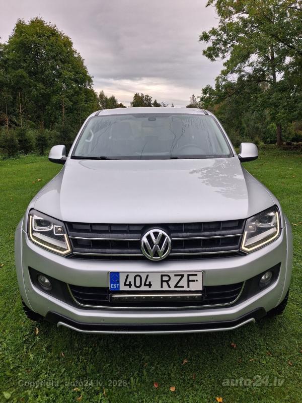 Grey Volkswagen Amarok 2015 in Tallinn, with an engine capacity of 2.00 L and mileage of 268 thousand km for 14900 €, photo 7 on AUTOMOTO.COM.LV