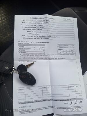 Grey Volkswagen Amarok 2016 in Tallinn, with an engine capacity of 2.00 L and mileage of 176 thousand km for 16000 €, photo 15 on AUTOMOTO.COM.LV