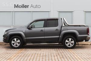 Grey Volkswagen Amarok 2017 in Ventspils, with an engine capacity of 3.00 L and mileage of 270 thousand km for 19650 €, photo 2 on AUTOMOTO.COM.LV