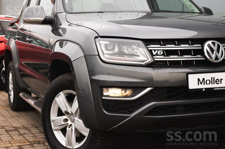 Grey Volkswagen Amarok 2017 in Ventspils, with an engine capacity of 3.00 L and mileage of 270 thousand km for 19650 €, photo 11 on AUTOMOTO.COM.LV
