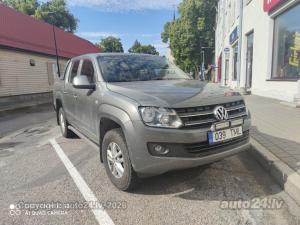 Pelēks Volkswagen Amarok 2017 Tallina, ar dzinēja tilpumu 2.00 L un nobraukumu 300 tūkst. km par 11999 €, foto  vietnē AUTOMOTO.COM.LV
